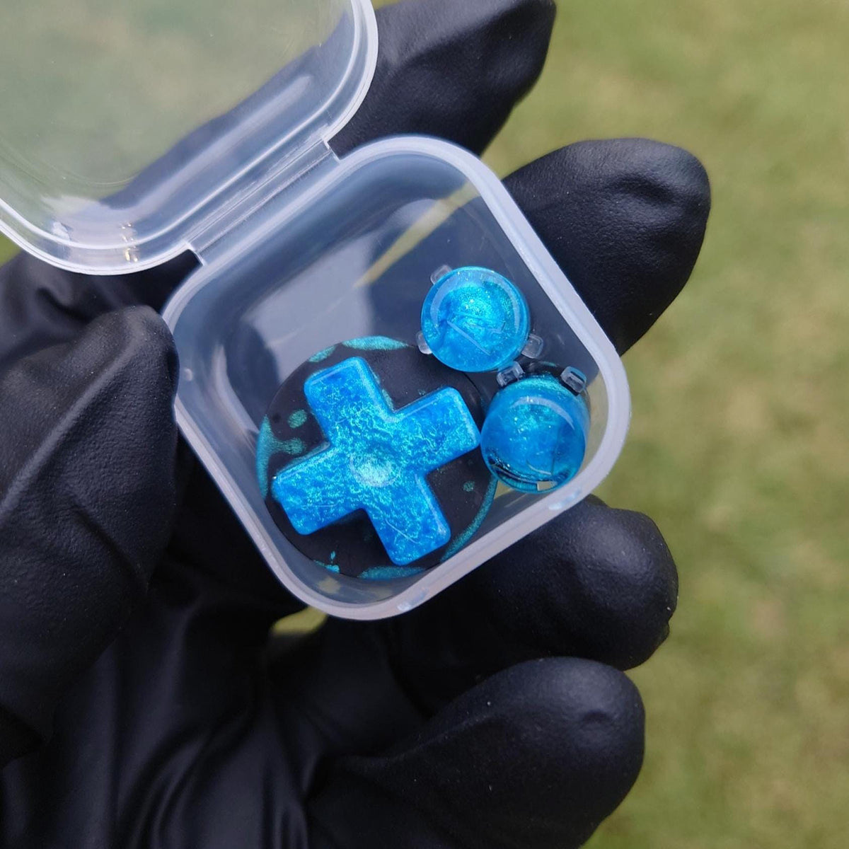 GBA Calm Sea Nebula Custom Gameboy Advance Resin Buttons – Señor Retro